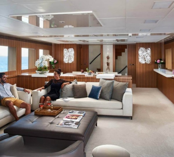 SEA SHELL Yacht Charter Details, Fittipaldi | CHARTERWORLD Luxury ...